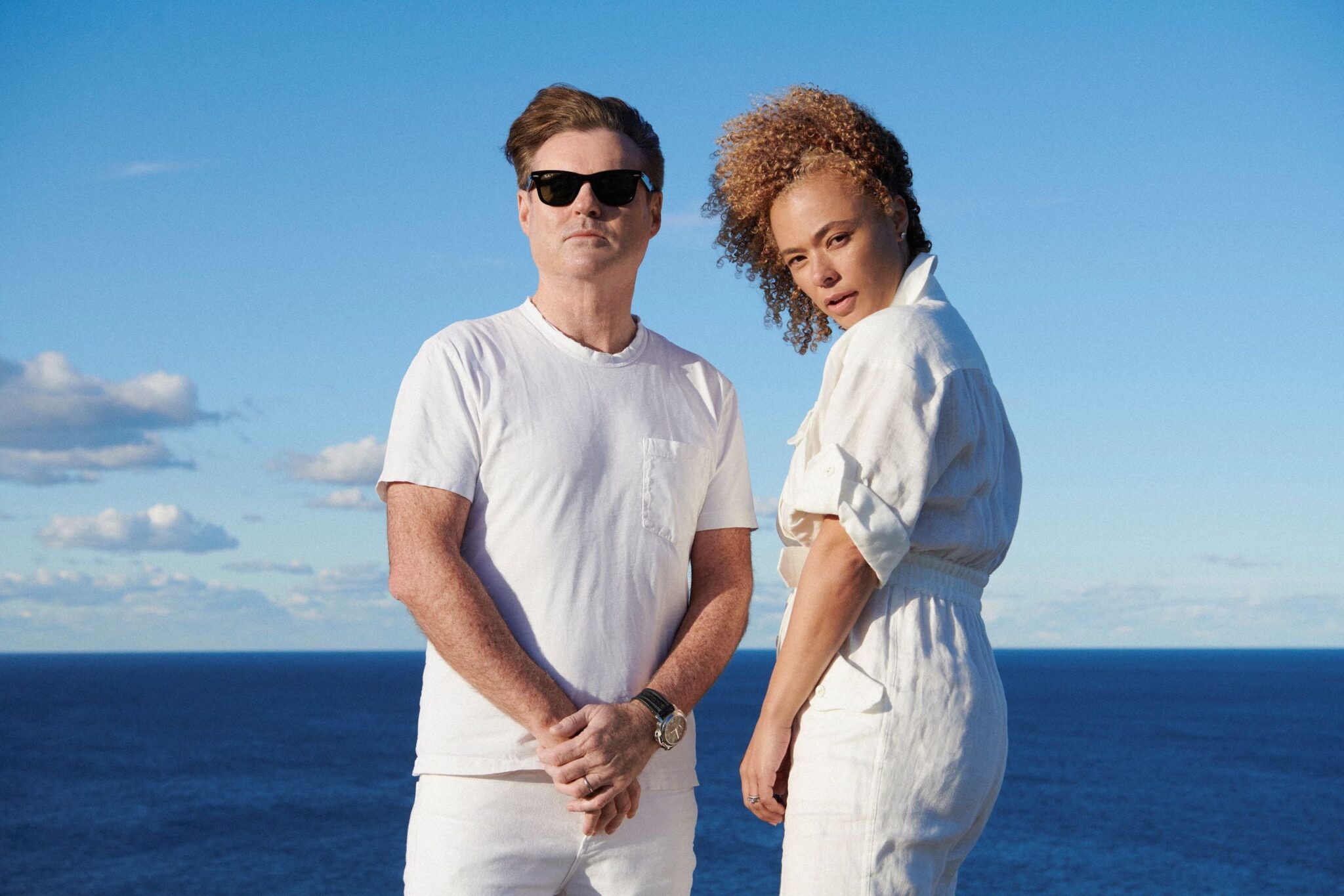 SNEAKY SOUND SYSTEM - Markus Presents